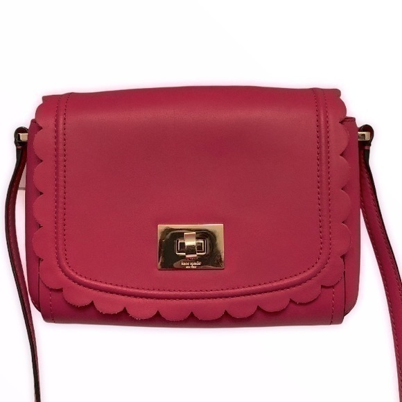 kate spade | Bags | Kate Spade Scalloped Pink Leather Turnlock Bag ...